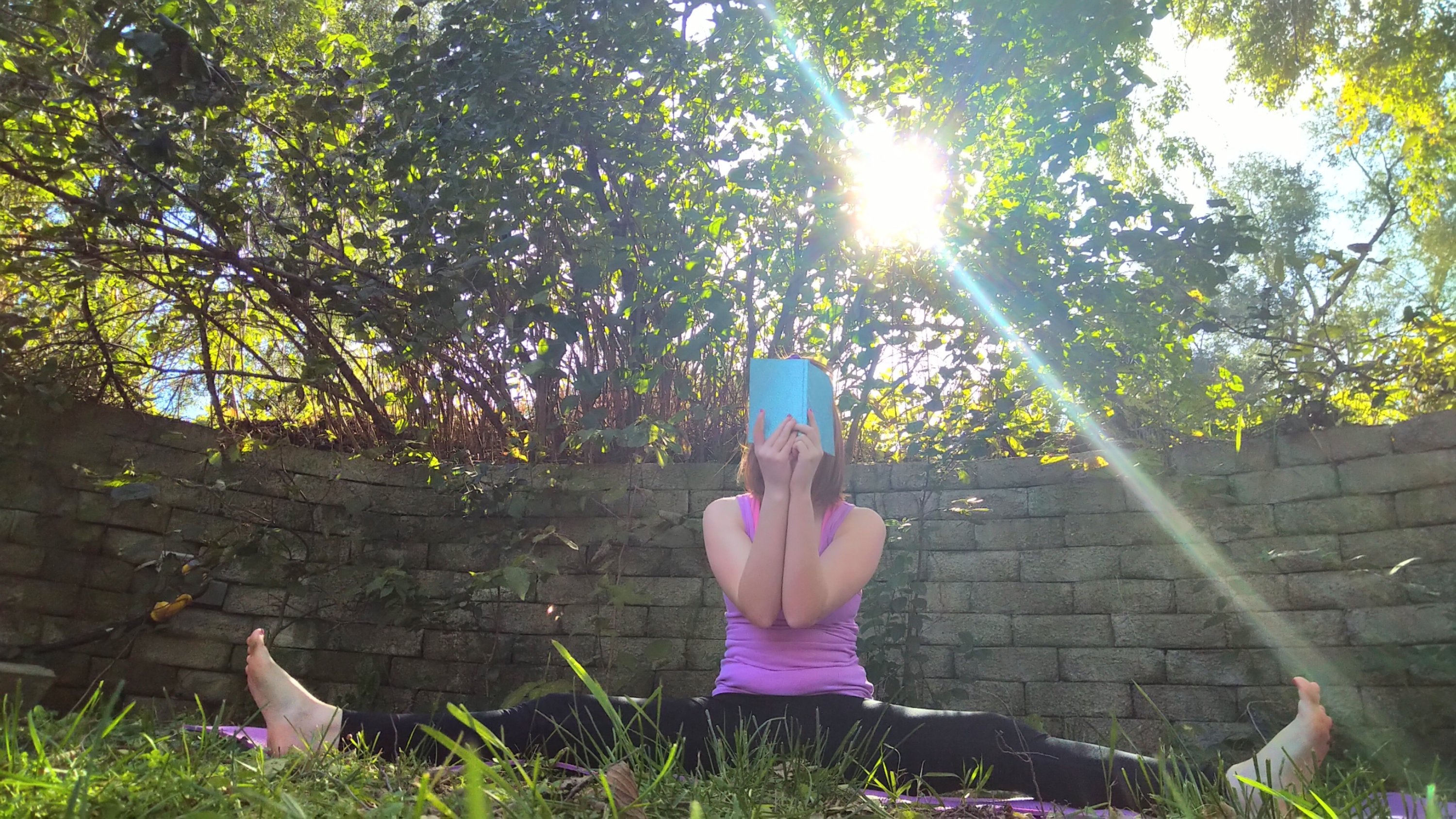 Yoga Poses You Can Do While Reading – Kari Lynn M.