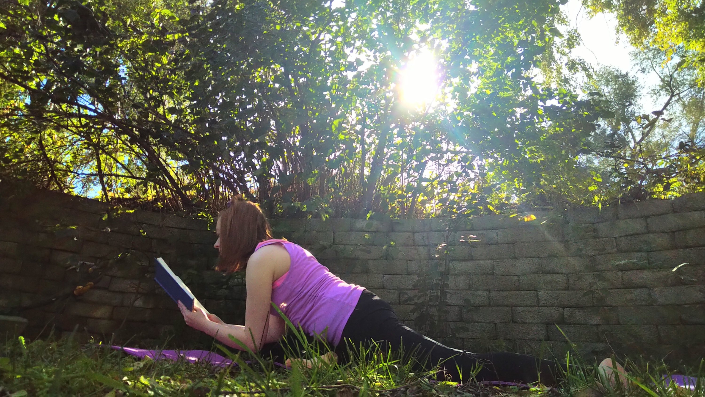 Yoga Poses You Can Do While Reading – Kari Lynn M.
