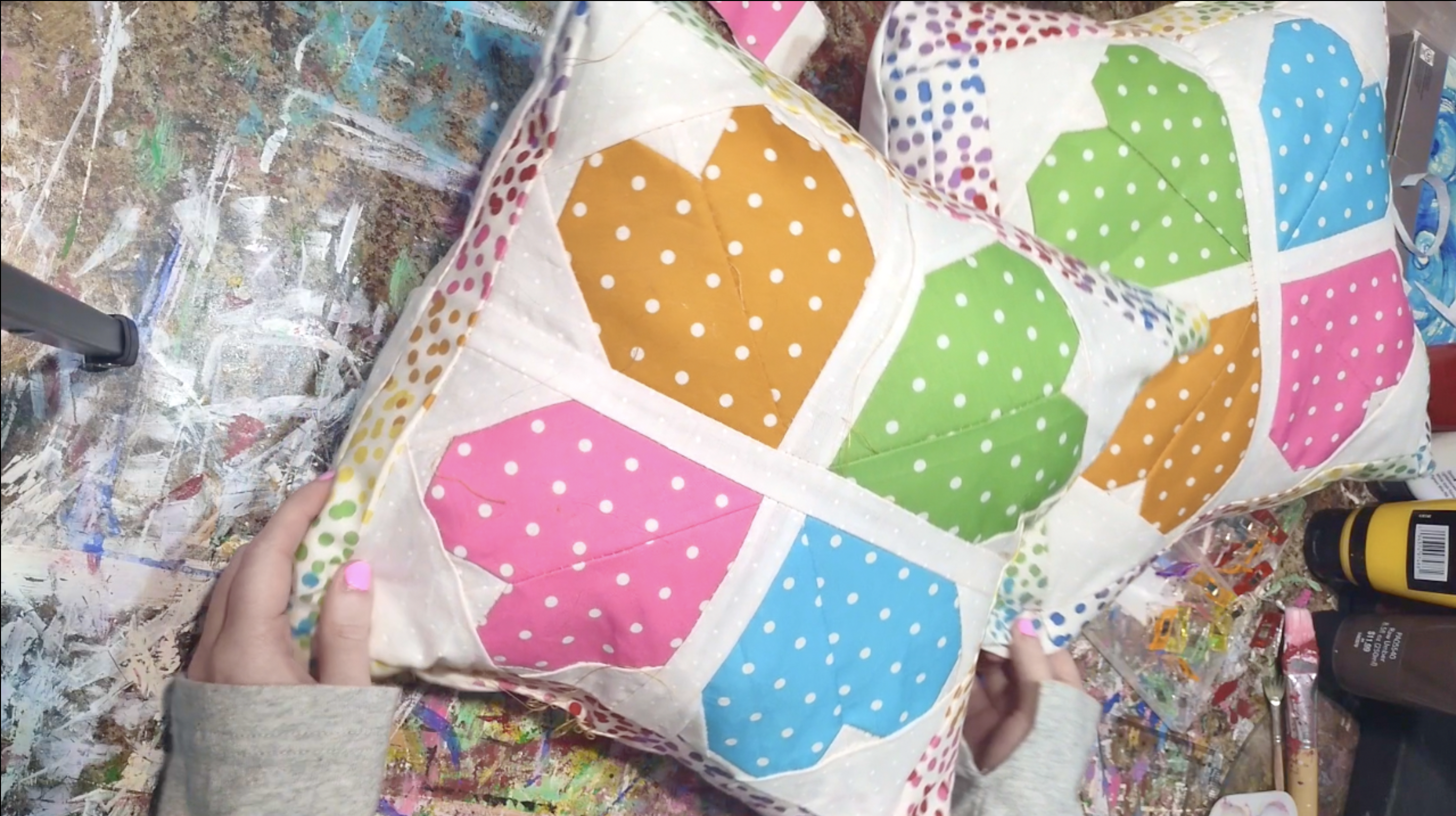 “4-Hearts” Quilt Blocks Tutorial (with Pillow Project) – Kari Lynn M.