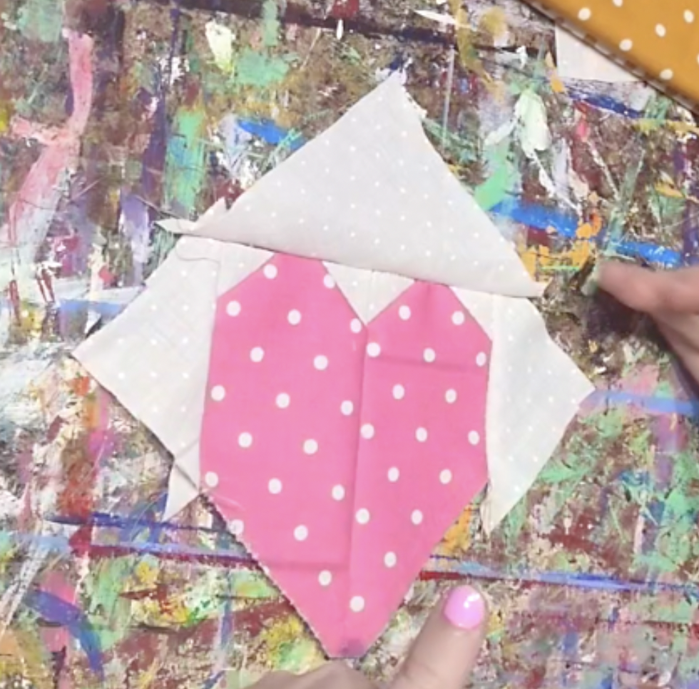 “4-Hearts” Quilt Blocks Tutorial (with Pillow Project) – Kari Lynn M.